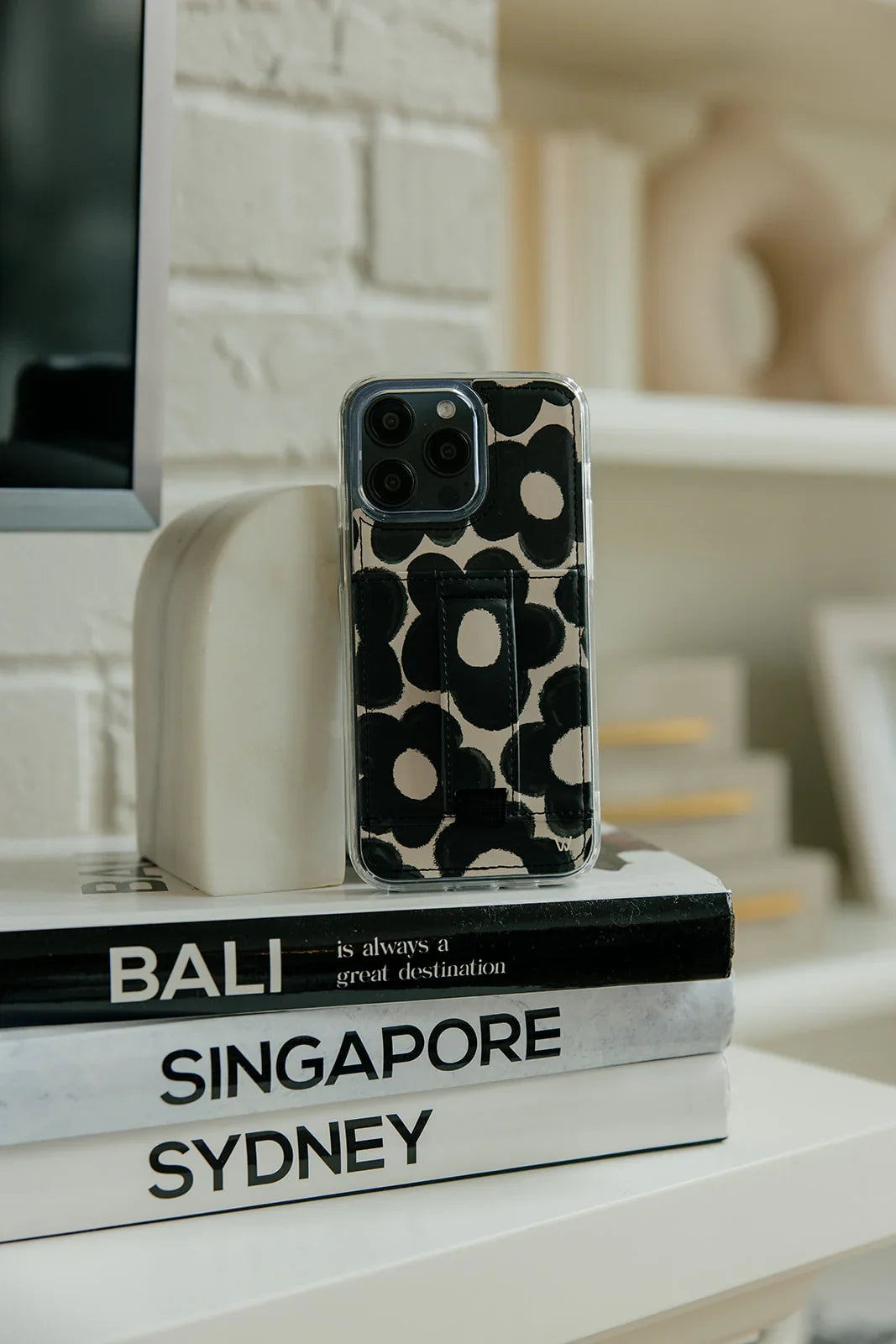 Munday Vibes by Kaley Munday – Walli Cases