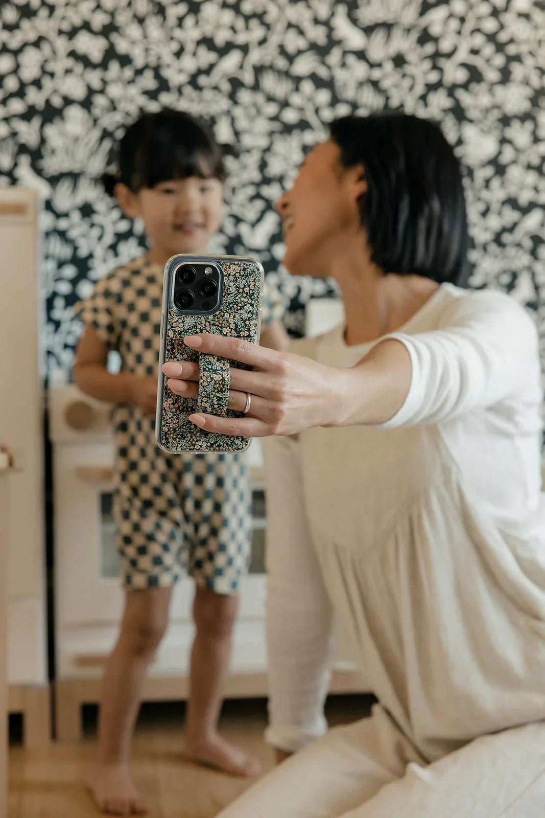 Bea by Lou Lou & Company – Walli Cases